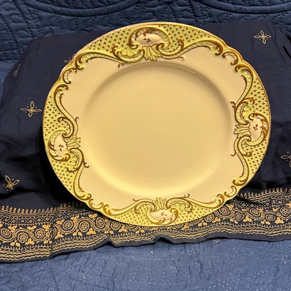 Nippon | Dining | Absolutely Gorgeous Piece Of History Green Pate No ...